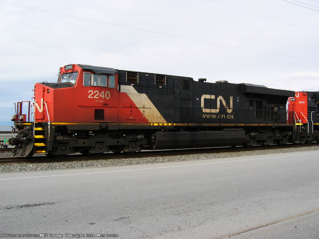 CN 2240